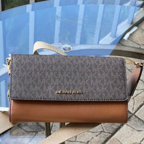 Michael Kors Collection | Bags | Mk Signature Brown Sophisticated Style ...